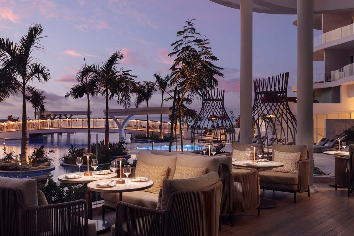 The St. Regis Al Mouj Muscat Resort im Oman • Jetzt buchen!