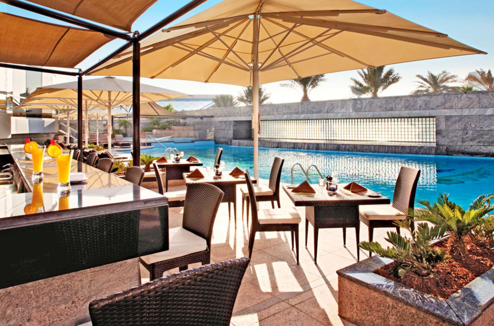 Jumeirah Emirates Towers buchen • DIE LUXUS REISEPROFIS